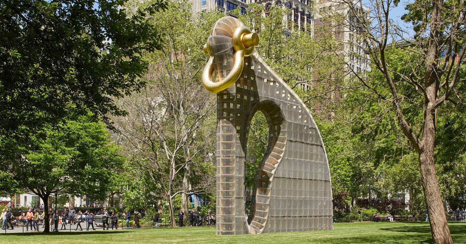 A Window In: Martin Puryear – South Dallas Cultural Center